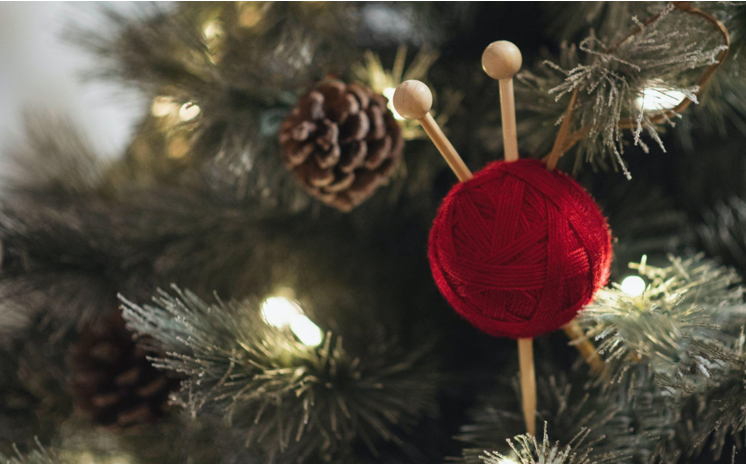 Artificial Christmas Trees: Finding a Balance Between Convenience and ...